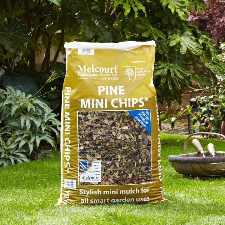 Pine Mini Chips | Products | Fountain Timber