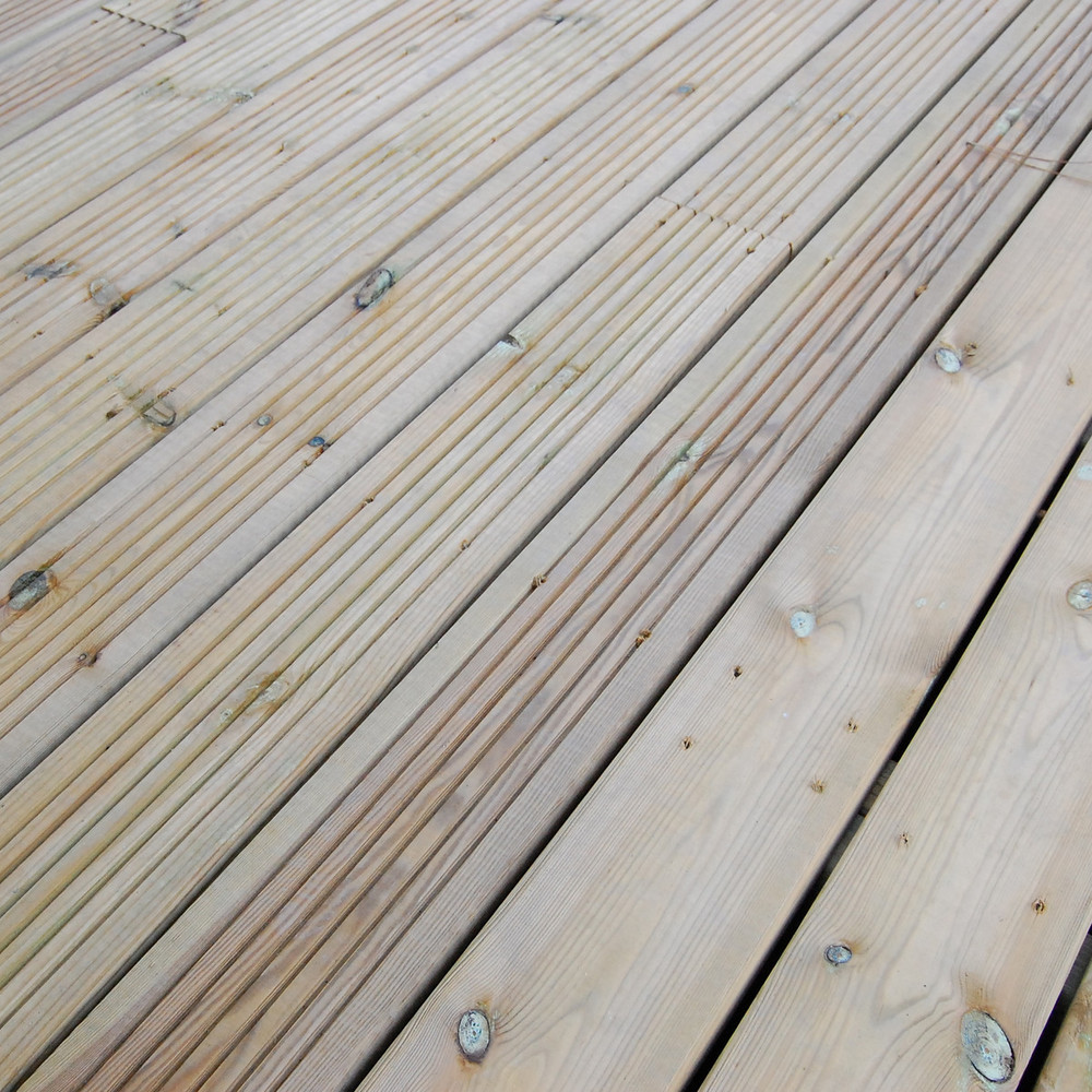 Scandinavian Deck Board (Ex 125 x 32mm) | Products | Fountain Timber