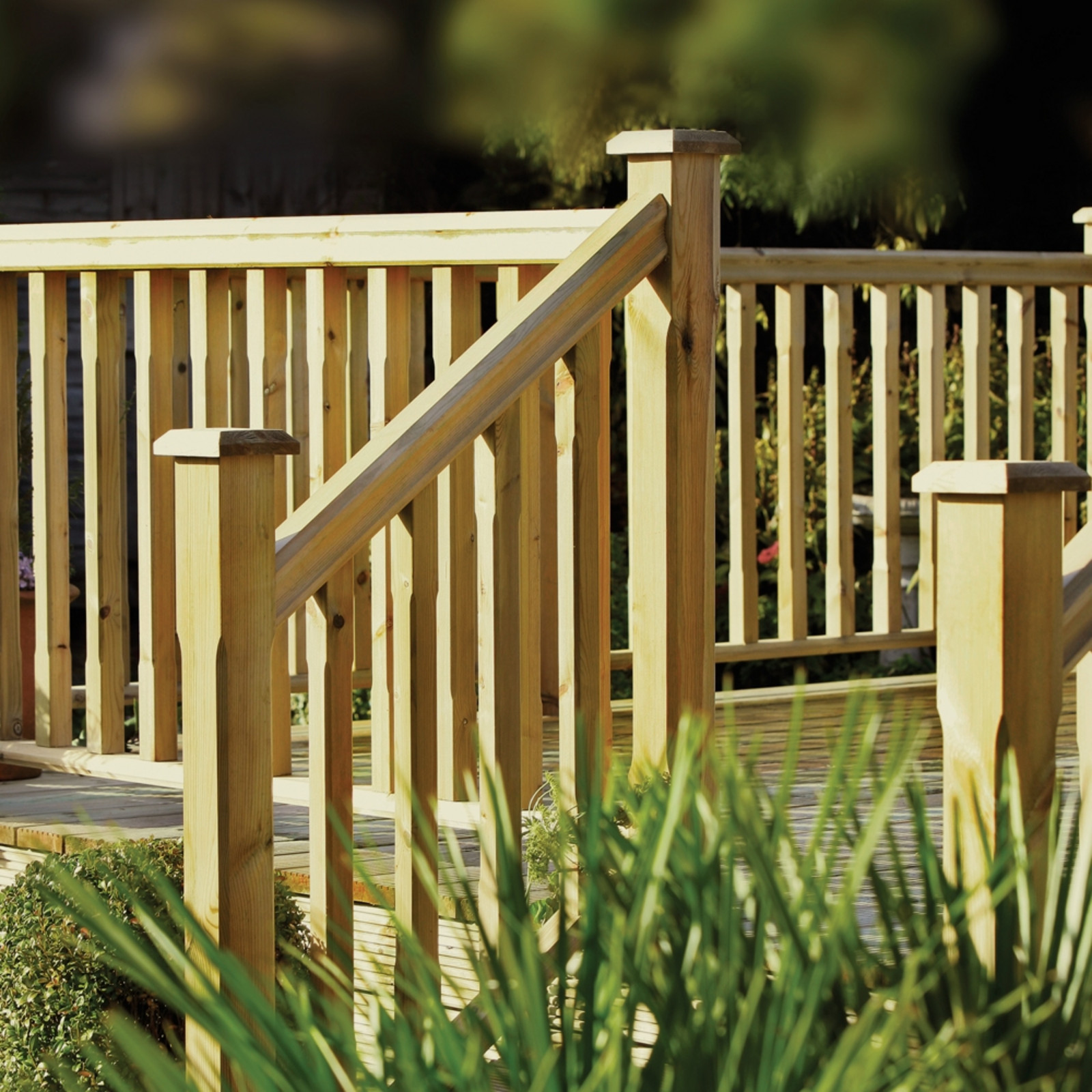 Howdens Chamfered Spindles at Sheila Sparks blog